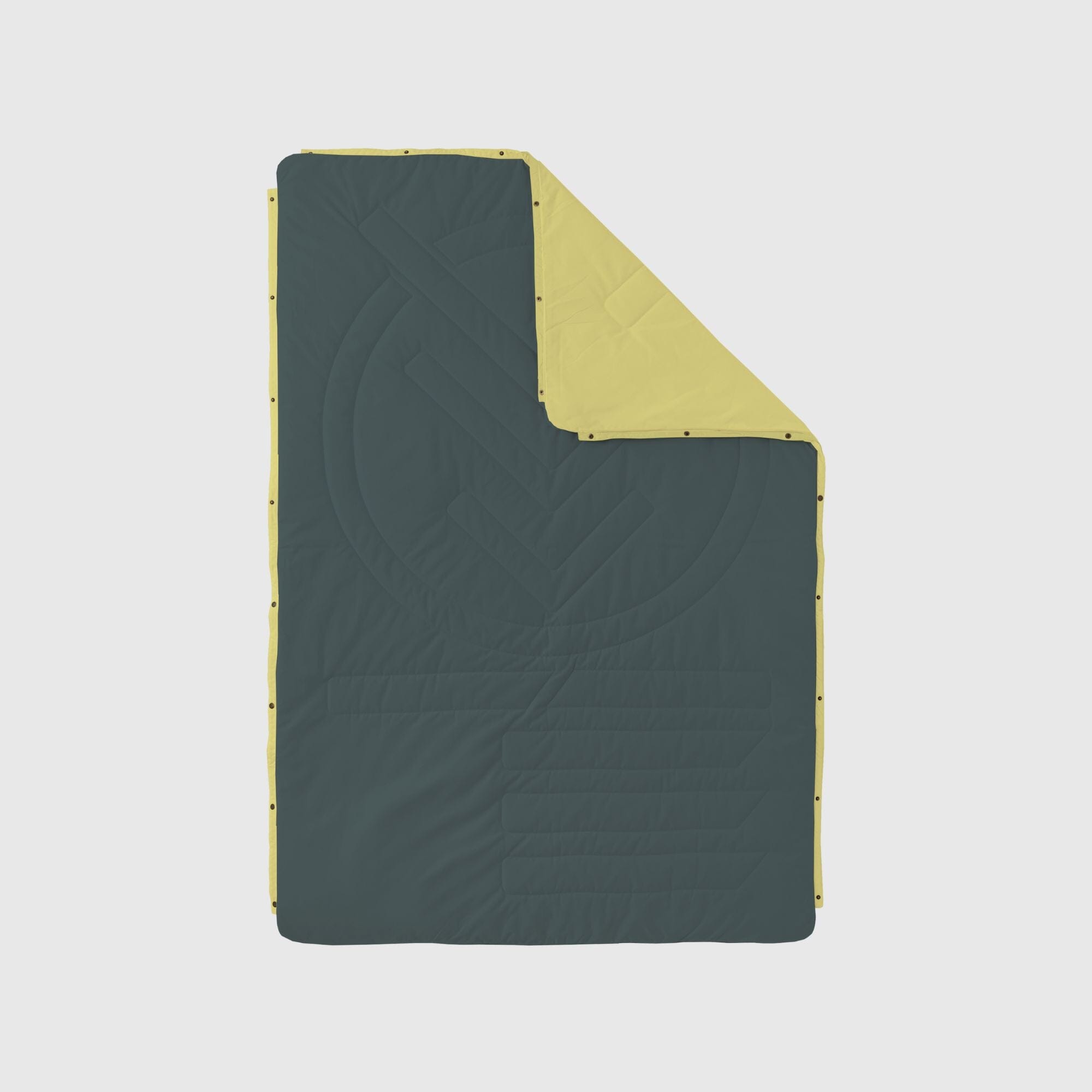 VOITED Insulated, Recycled & Versatile Outdoor Throw Blanket - Green ...